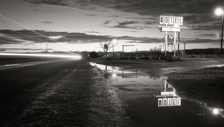 A Murder at the End of the World – A Review (Spoilers) – COPPER LANTERN ...